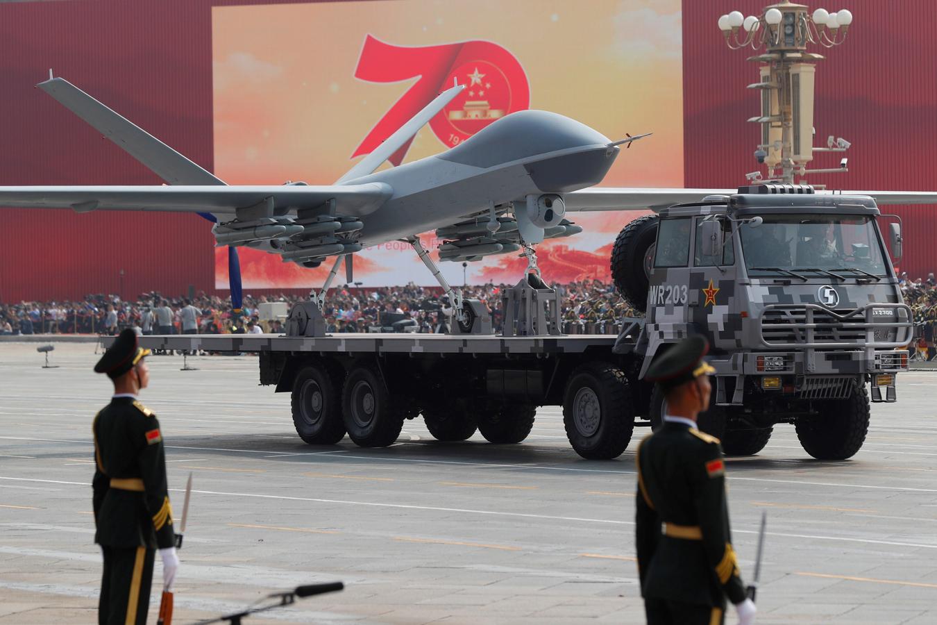 La impresionante exhibición del nuevo misil hipersónico de China, en ... La impresionante exhibición del nuevo misil hipersónico de China, en ...